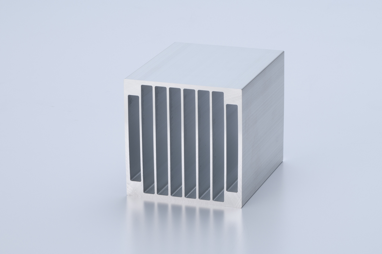 LSIクーラーの納期・在庫相談 - 電子部品通販・代理店 BuhinDana